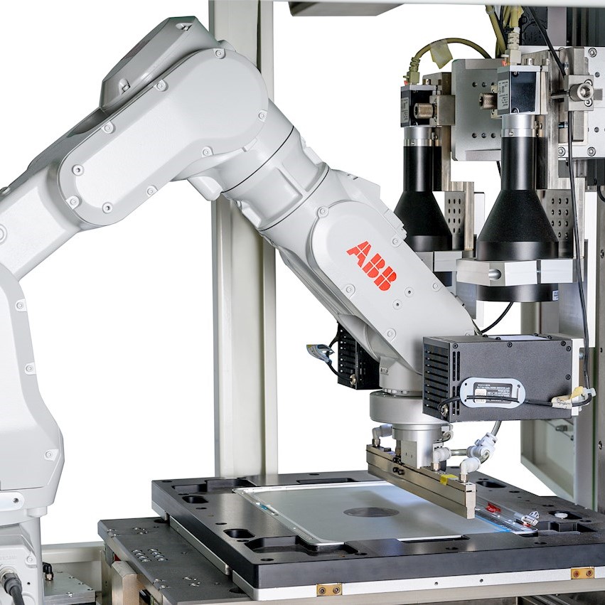 ABB lancia un software avanzato per l'allineamento dei robot ...